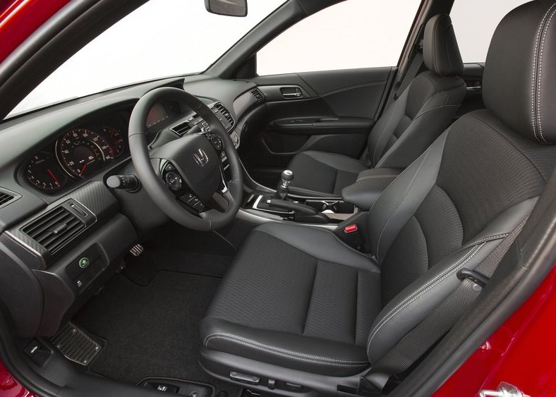 StriveME - اكورد 2016 المواصفات والاسعار في السعودية